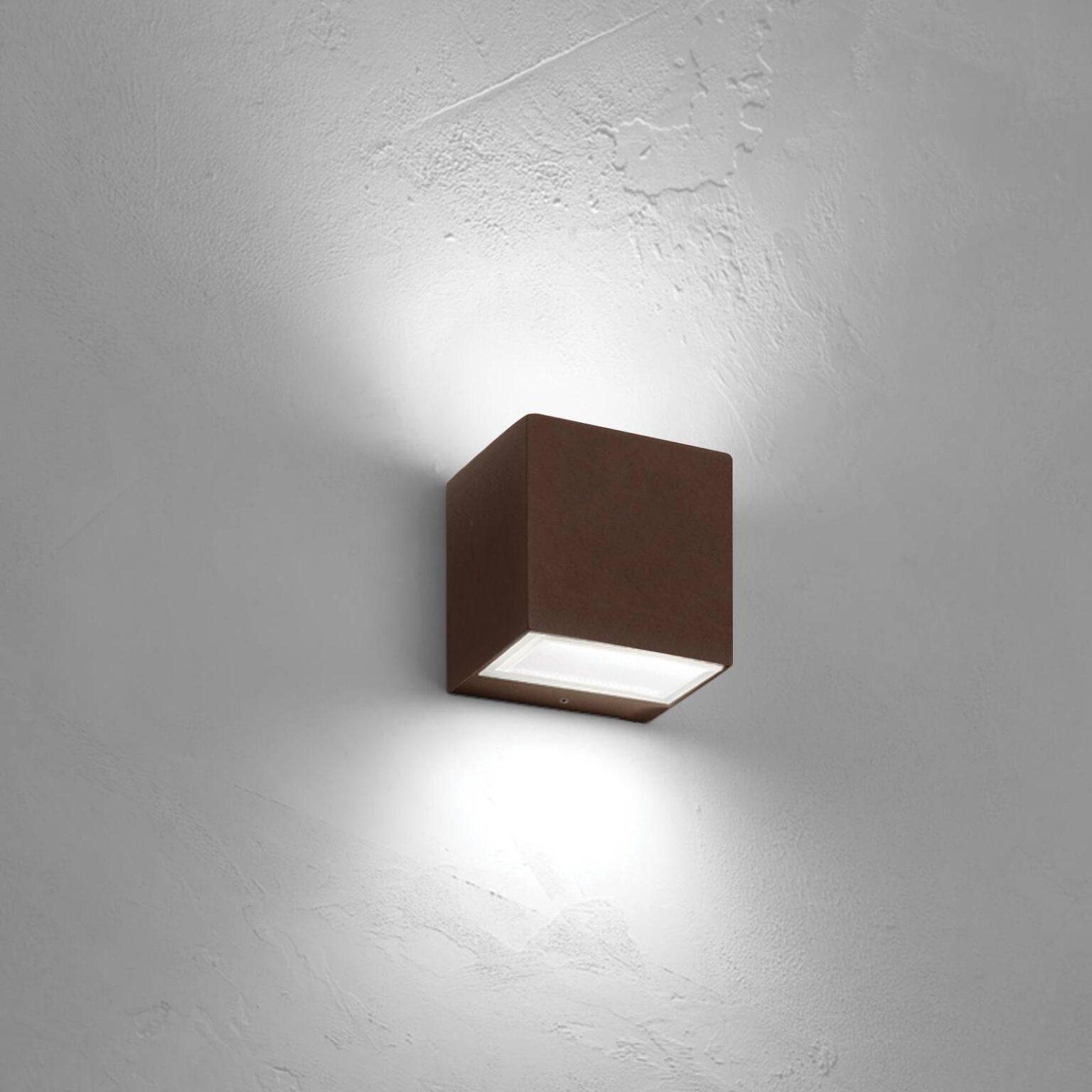 Brik - Nobile