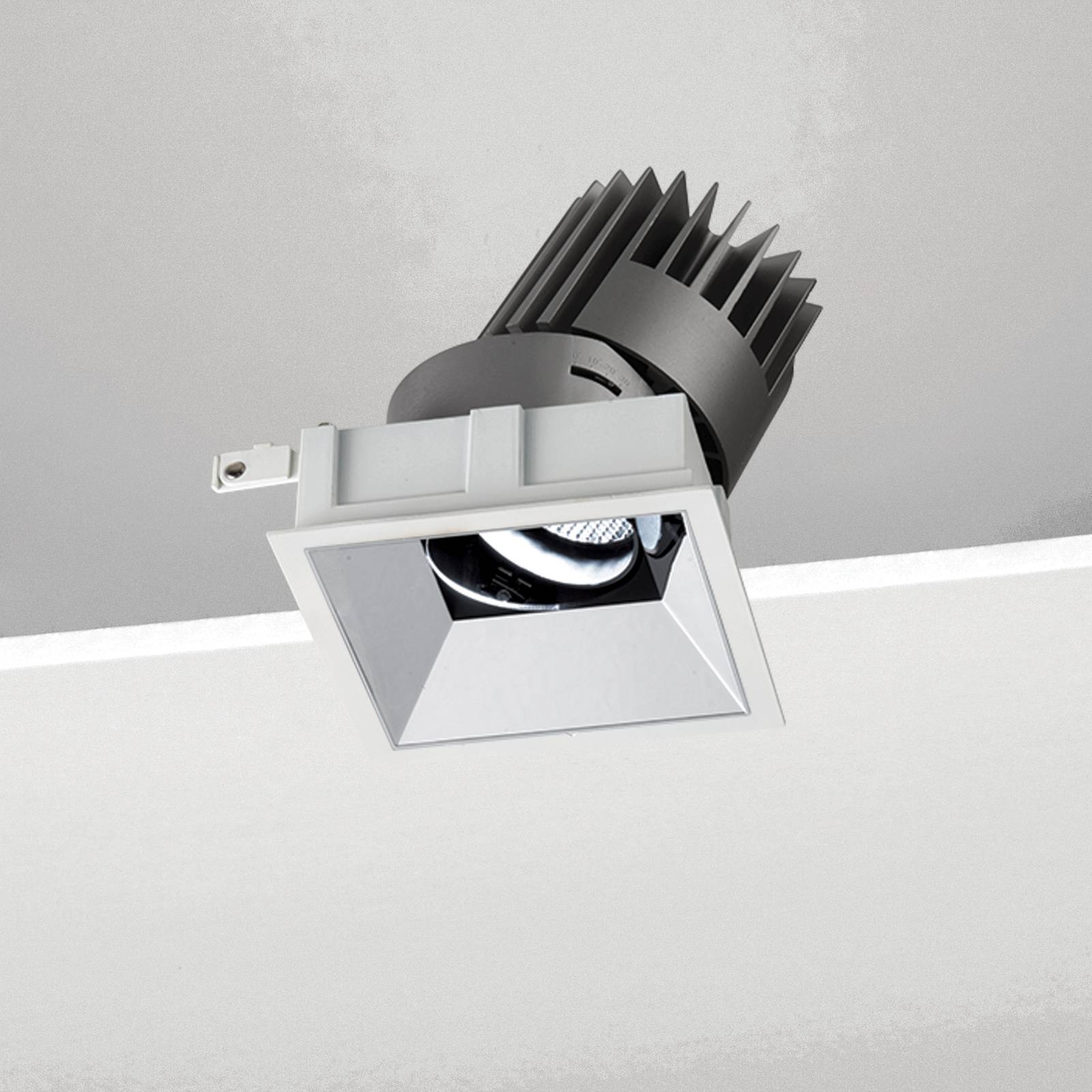 Modus M1SA/CF/3K18/C3 - Nobile